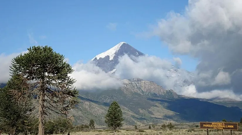 Excursión a Volcan Lanín - Malleo - Lago Tromen